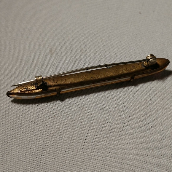 Vintage Enamel Painted Pin | Jewelry | Vintage Enamel Painted Roses Bar ...